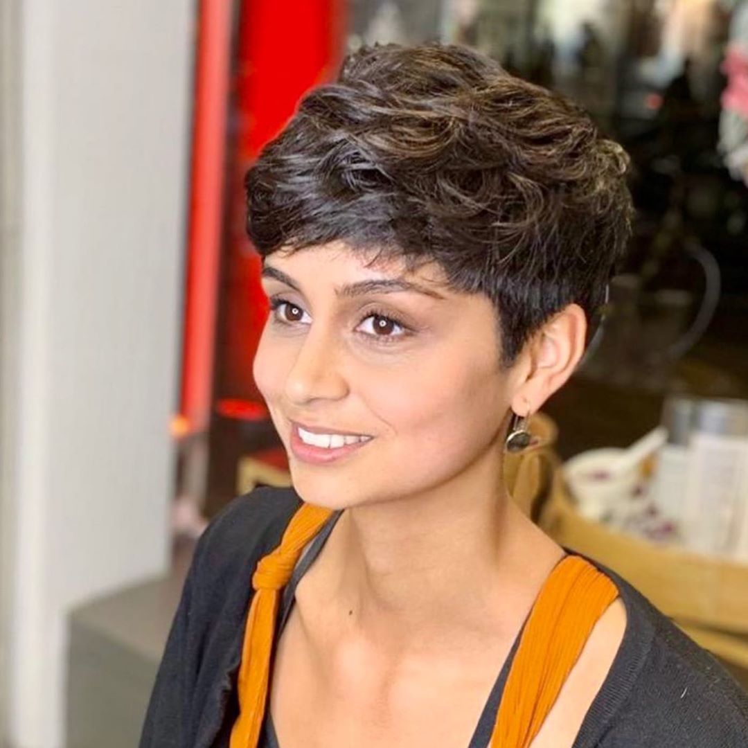 Pixie Haircut for Women over 40 - Styles and Inspiration - Colorli.com