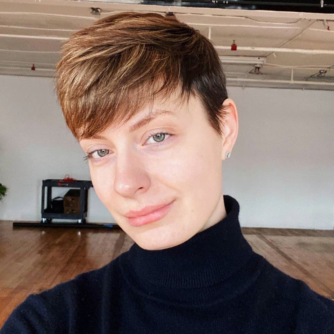 Pixie Haircut for Women over 40 - Styles and Inspiration - Colorli.com